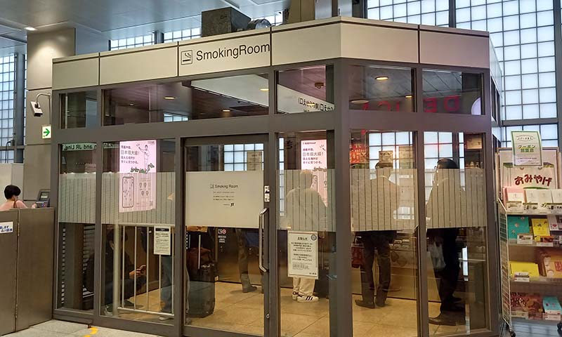 【2025最新】品川駅の無料喫煙所&カフェ15選！港南口/高輪口/新幹線/アトレ/エキュート－リラゾ(relazo)