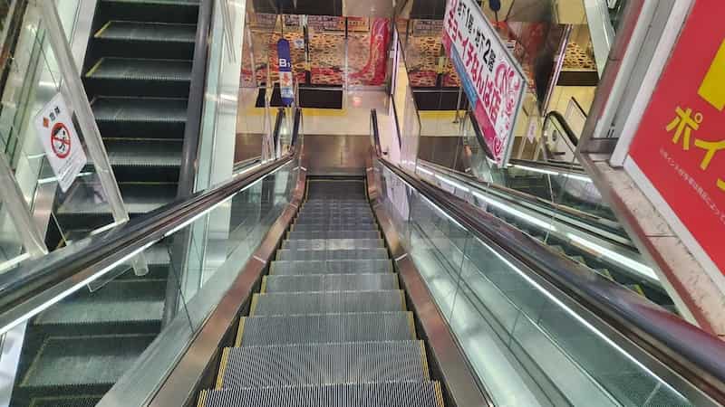 大阪なんばの駅周辺無料喫煙所20選！南海/近鉄なんば/千日前付近でタバコが吸える場所は？－リラゾ(relazo)